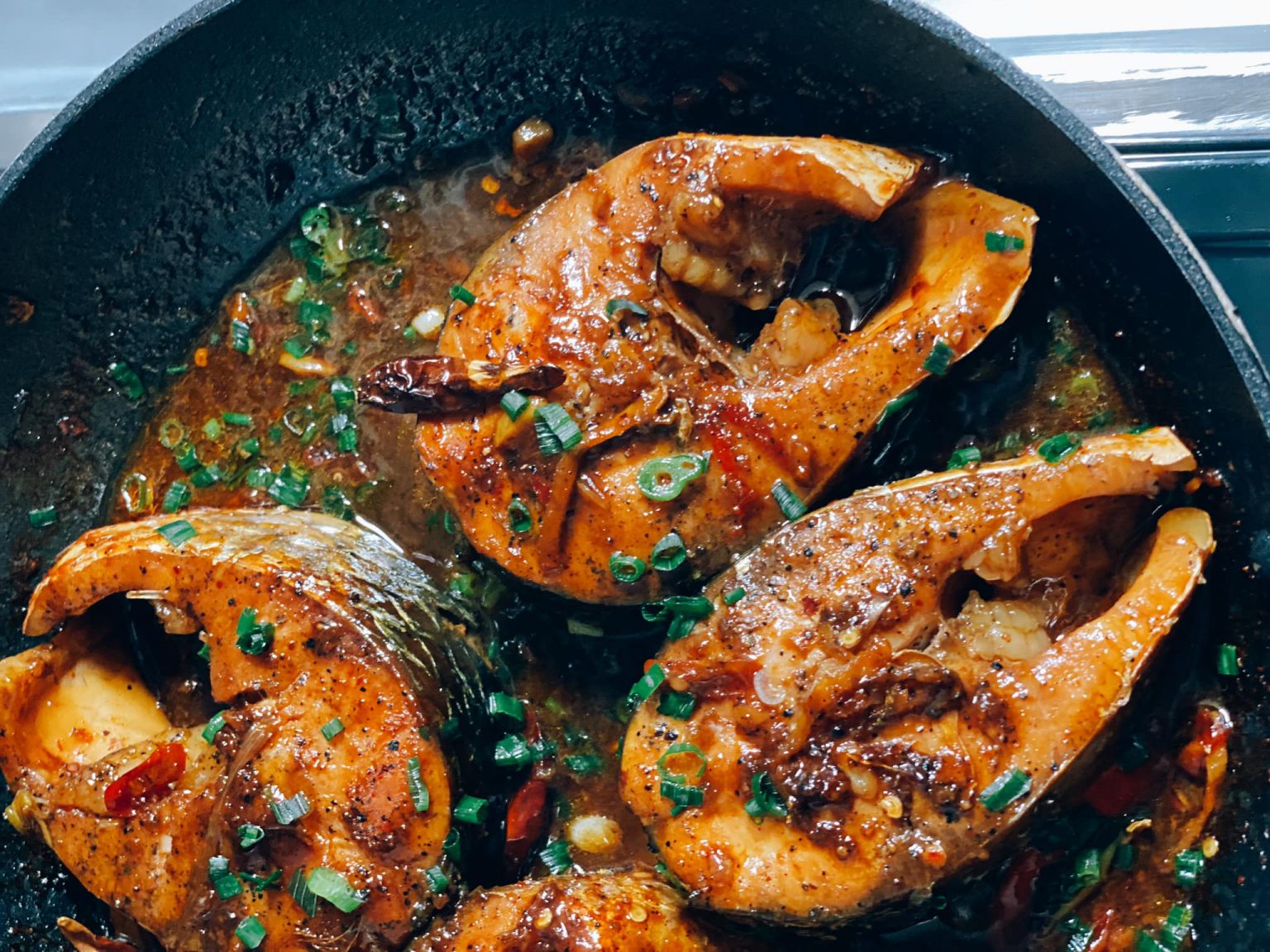 Cách Làm Cá Lóc Kho Tiêu Ngon Đậm Đà Cực Đưa Cơm