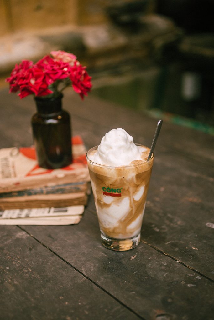 20 Quán Cà phê mua mang về gần đây đồ uống Ngon nhất