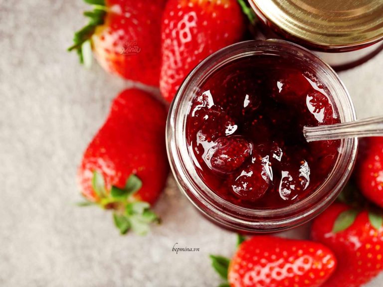 [MỚI] 2 Cách Làm Mứt Dâu Tây Thơm Ngon Để Được Lâu
