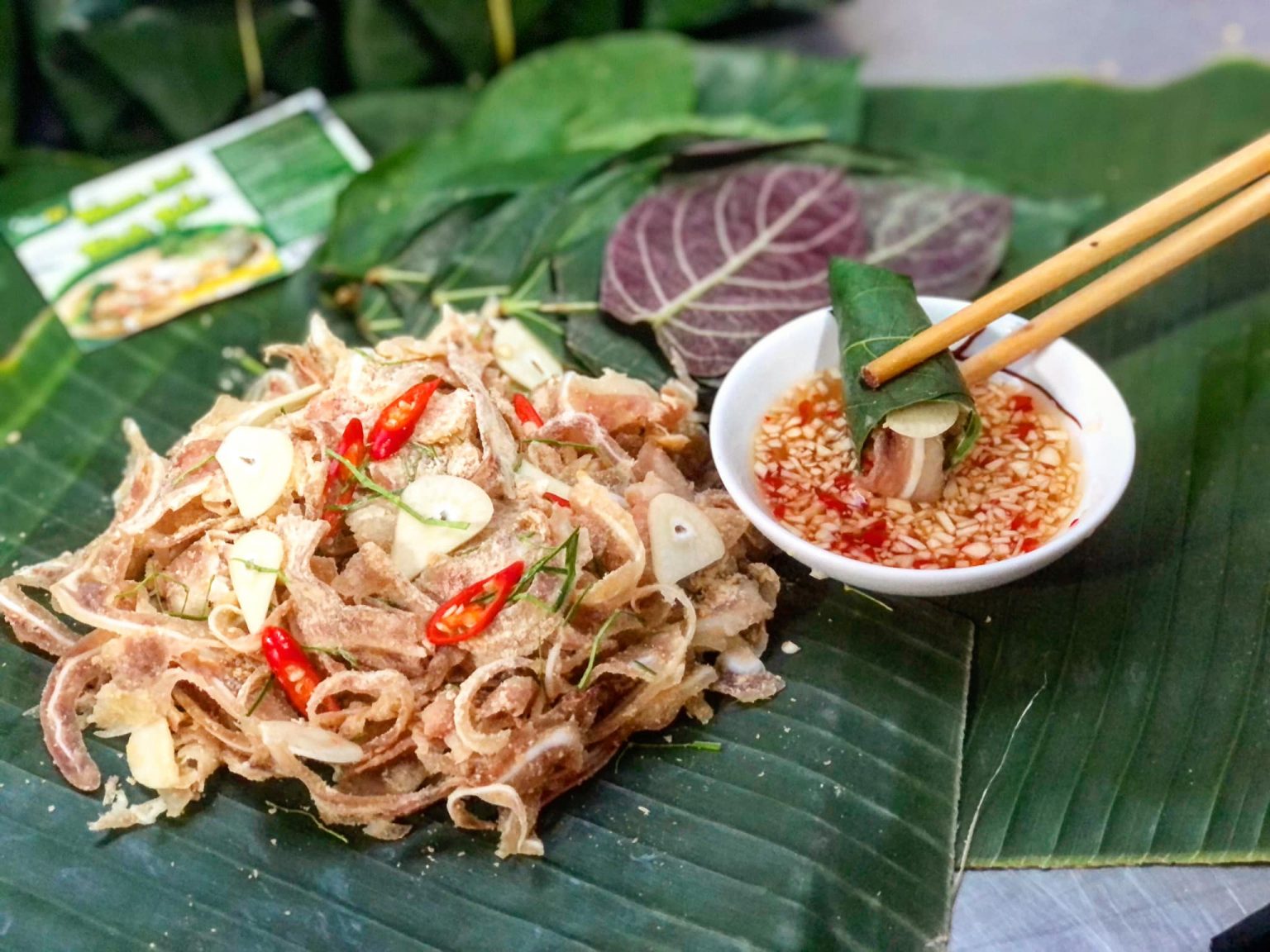 5 Cách Làm Nộm Tai Heo Giòn Ngon Nước Trộn Độc Đáo