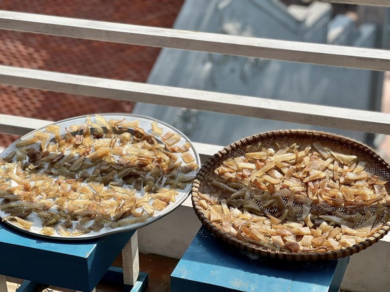 Cách Làm Da Heo Chiên Giòn "Rồm Rộp" Ăn Là Nghiền