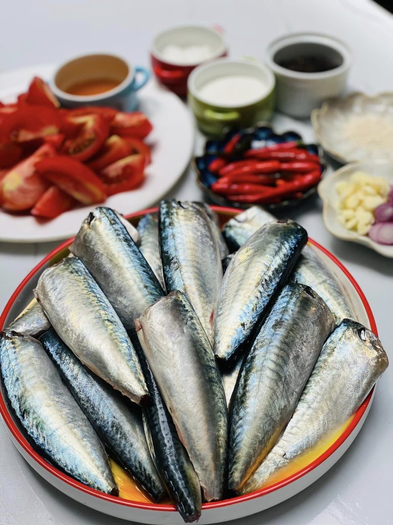 Cách Làm Cá Nục Kho Mật Mía Nghệ An Ngon Mềm Rục Xương