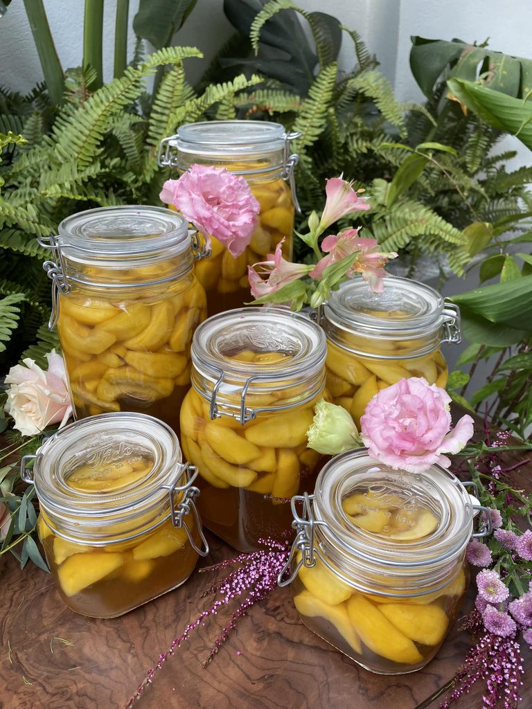 Cách Làm Đào Ngâm Đường Giòn Thơm Không Nổi Váng