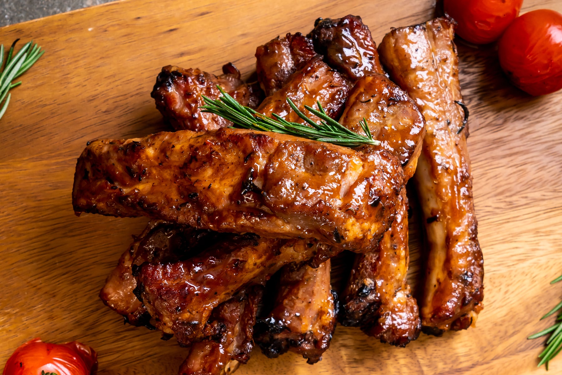 Cách Ướp Sườn Nướng BBQ Bóng Mềm Thơm Ngon Bằng NCKD